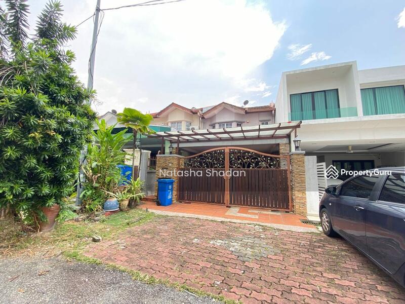 RENOVATED 2 Storey Terrace House Seksyen 13 Shah Alam, Shah Alam ...