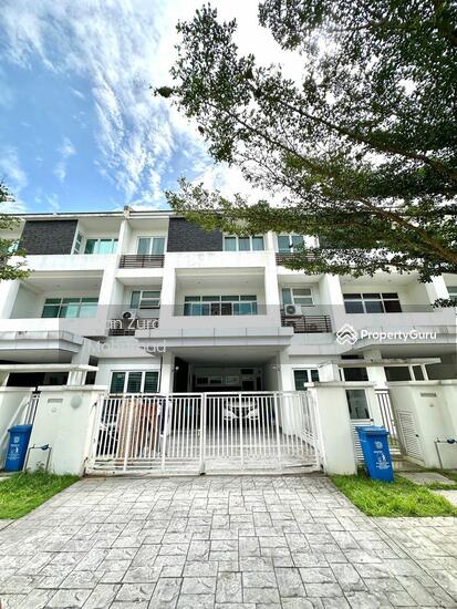 Lagenda Waterfront Homes, 3 Storey Superlink, Persiaran Tebar Layer ...