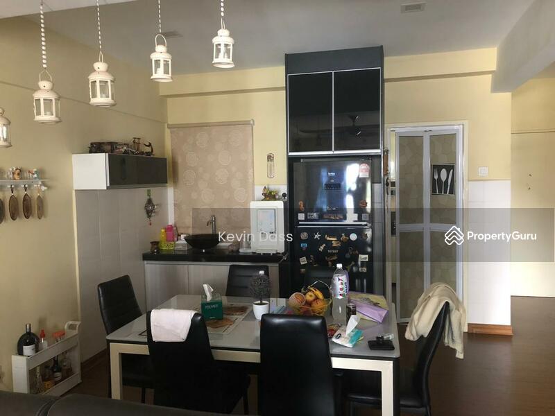 Casa Tropika, Jalan Bunga Raya, Batu 14, Puchong, Selangor, 3 Bilik ...