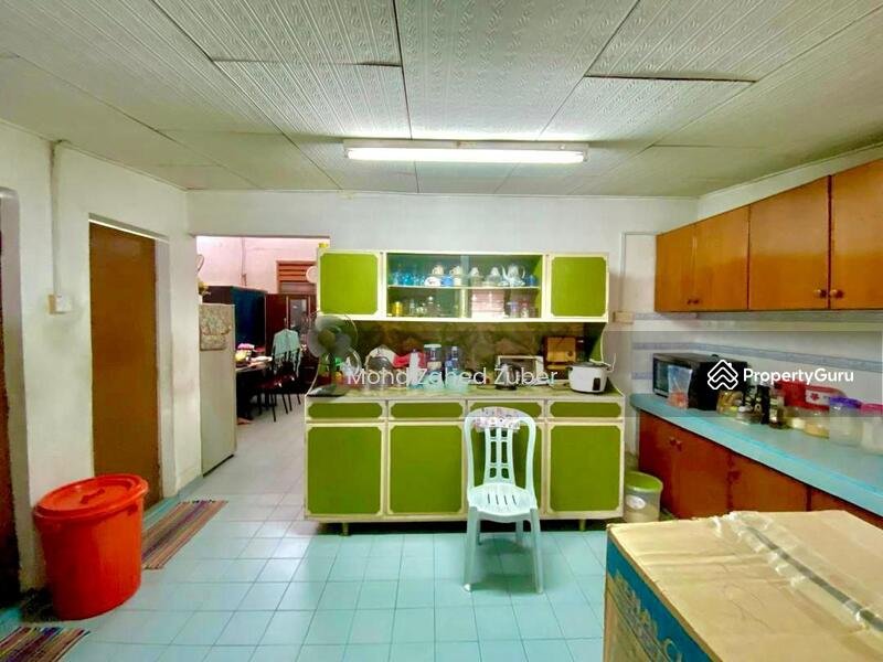 Facing open Single Storey Section 51a Seksyen 51 Petaling jaya, Kelana ...