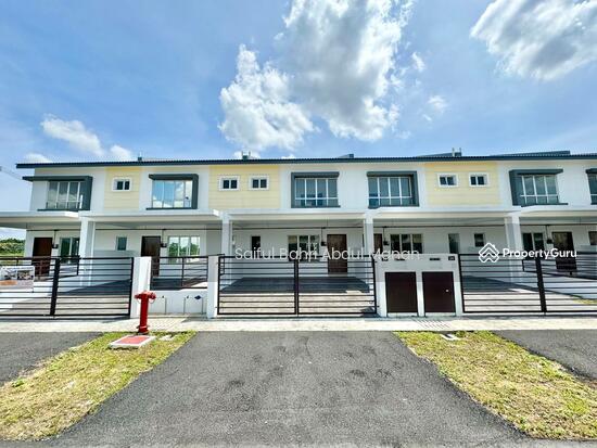 Sepang, Sepang, Selangor, 4 Bedrooms, 1600 sqft, 2-storey Terraced ...