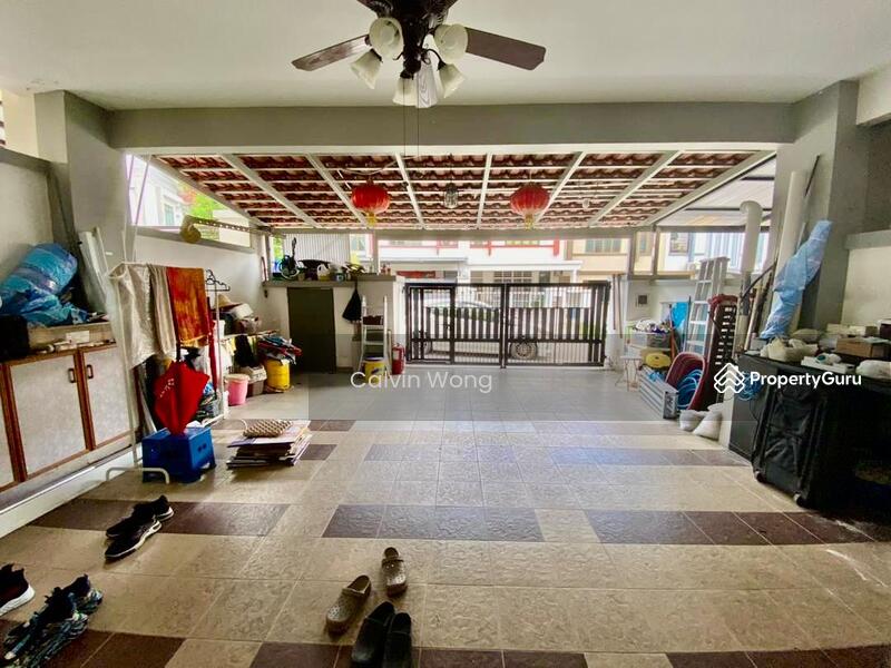 Dato Onn Dato Onn Datos Onns, Perjiranan 12, Johor Bahru, Johor, 4 ...