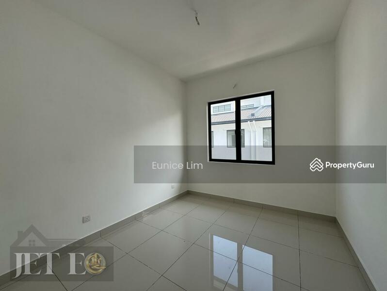 Robin @ Rimbayu, No. 1, Jalan Flora 3, Bandar Rimbayu, Telok Panglima ...