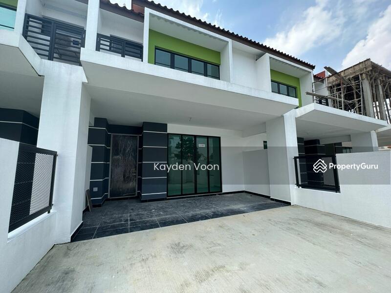 Dato Onn @ Perjiaranan 8 Double Storey Terrance House, Bandar Dato Onn ...