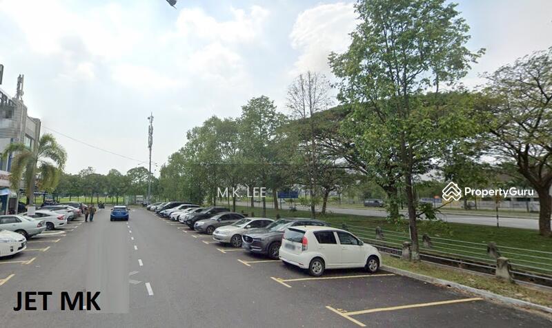 11th Avenue Shop Facing Main Road, Eleven Avenue Bandar Bukit Raja ...