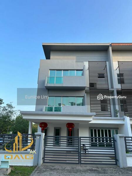 3 Storey Semi D Canary Garden Bandar Bestari Klang Corner Lot, Bandar ...
