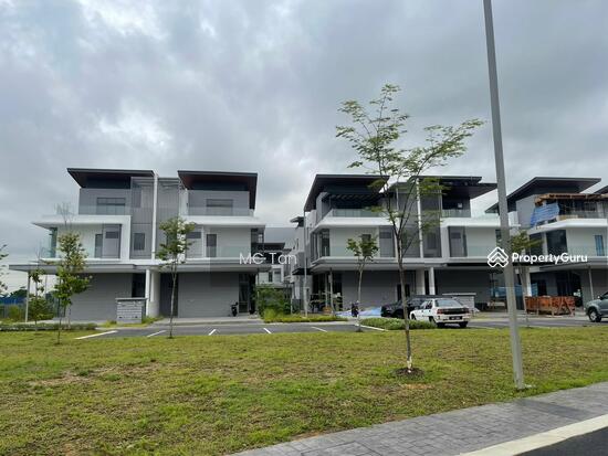 Broadleaf Residences, Taman Alam Kemuning, Seksyen 31, Shah Alam ...