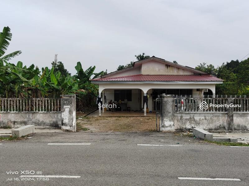 Residential Land with single storey bungalow house for sale @ Kampung L ...