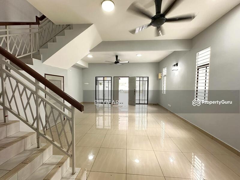 Puncak Saujana Kajang, Kajang, Selangor, 4 Bedrooms, 1400 sqft, 2 ...