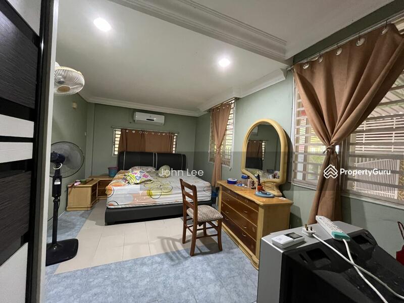 Reservoir Garden, Air Itam, 3 Storey semi-D, huge land area, Ayer Itam, Timor Laut (Island ...