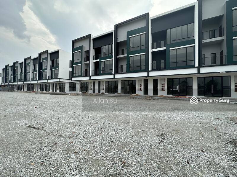 Brand New 3 Storey Shop-Office, Austin Crest, Fronting Lake, Emerald 2 ...