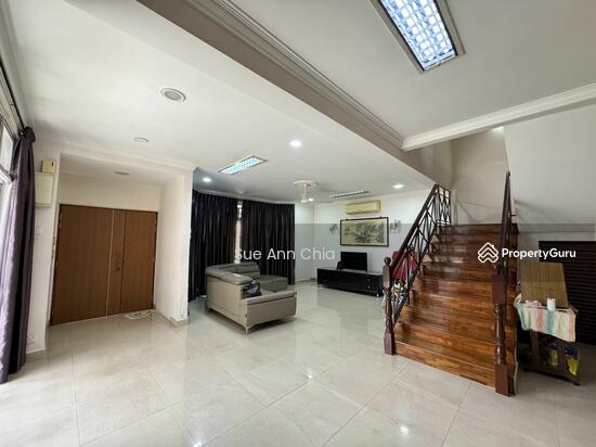 Taman Molek, Persiaran Bumi Hijau, Johor Bahru, Johor, 4 Bedrooms, 2000 ...