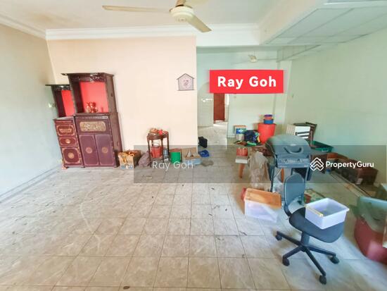 Jalan Meru, Klang Parade LRT 3 Double Storey House facing Padang, Jalan ...