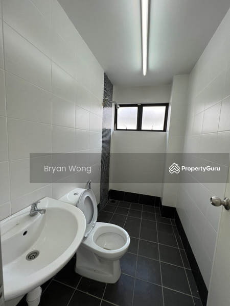 Semi-D house at Kajang, Saujana Palma, Kajang, Selangor, 5 Bedrooms ...