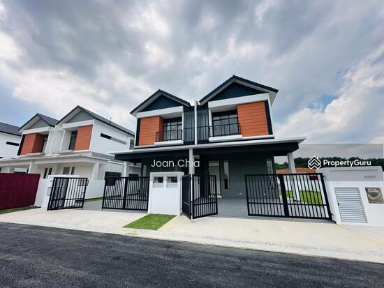 Austin Crest Austin Crest Austins, Austin Crest,JP Perdana, Jade 1 ...