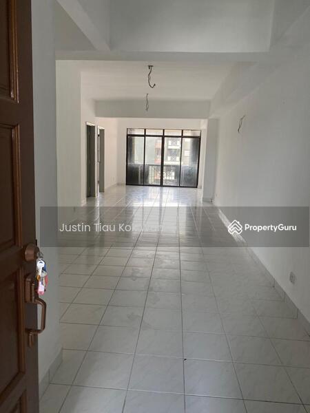 Mutiara Serdang (Turf View), - Jalan SR 6/3, Taman Serdang Raya, Seri ...