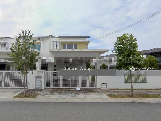Freehold 2 Storey Terrace Corner Lot @ Taman Tiara Sendayan, Pekan Labu ...