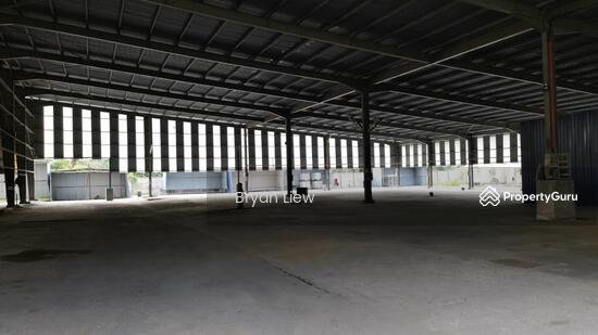 Semi-Detached House for Rent in Banting (Banting) - Bryan Liew