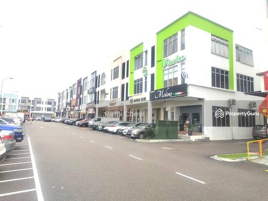 Austin Crest Austin Crest Austins Crests, Taman Mount Austin, Tebrau ...