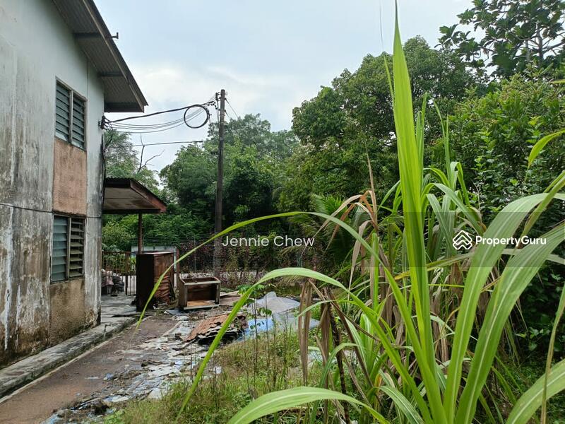 Taman Ria, Plentong. 2 Storey Corner Low Cost. Taman Ria, Plentong ...