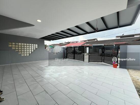 Corner Lot Single storey terrace for sale @ Taman Johor Jaya, Jalan ...