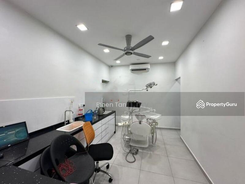 Arena Curve, Jalan Mahsuri, Bayan Baru, Penang, , 1100 sqft, Office For ...