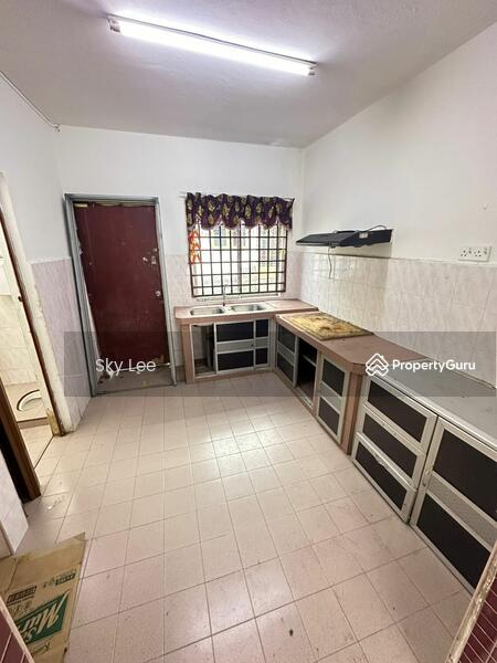 Taman Puteri Wangsa, Jalan Lading 5, Ulu Tiram, Johor, 2 Bedrooms, 770 ...