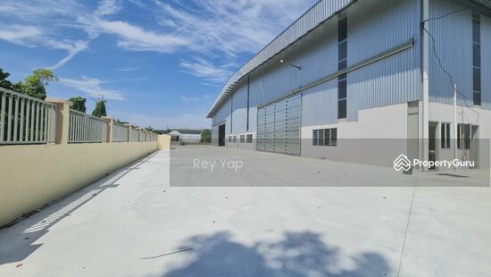 Factory for Rent in Bandar Country Homes (Rawang) - Rey Yap