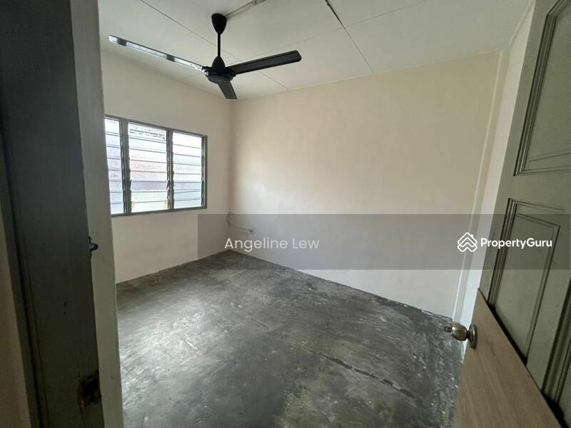 Rumah Pangsa Permas Jaya, Jalan Permas 7, Masai, Johor, 3 Bedrooms, 657 ...