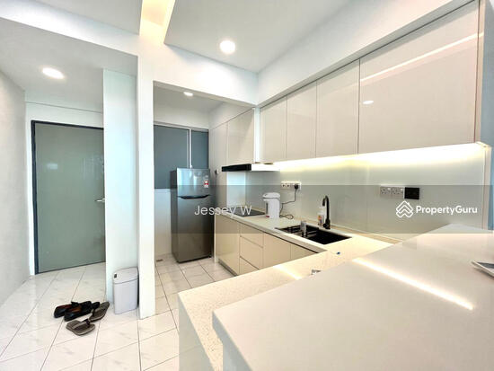 Apartment for Rent at The Rise Collection 2 - Jessey W