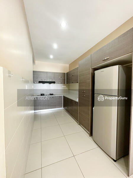 The Light Linear @ The Light Waterfront, 2 Jalan Pantai Sinaran ...