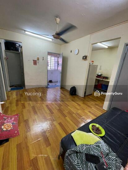 Balau, Jalan Balau 17, Masai, Johor, 3 Bedrooms, 600 sqft, Flat For ...