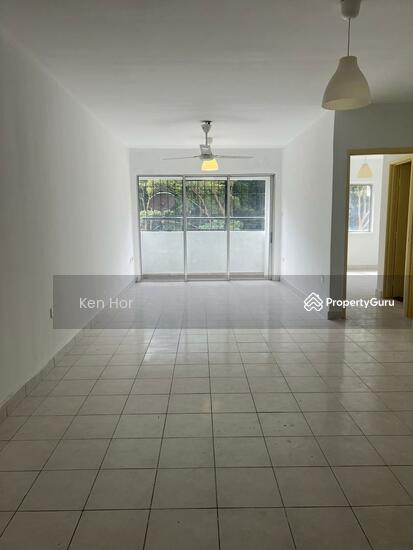 Flora Damansara Flat, Jalan PJU 8/9, Damansara Perdana, Selangor, 3 ...