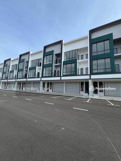 Crest Austin Emerald 2 3 Storey Shop, Taman Mount Austin, Tebrau, Johor ...