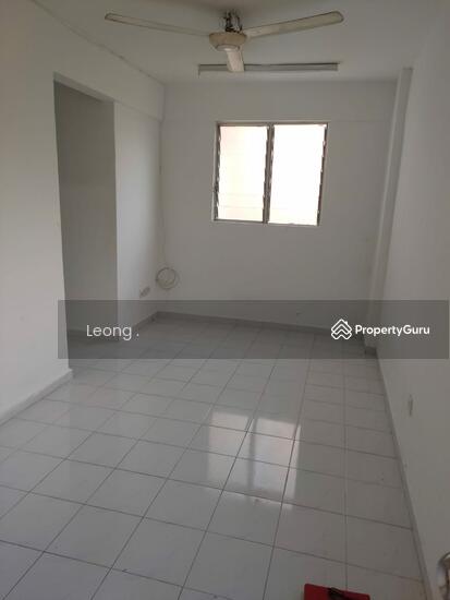 Pinang Emas, - Jalan Sungai Satu, Batu Feringghi, Penang, 3 Bedrooms ...