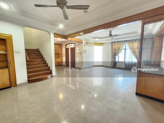 Molek Moleks, Jalan Molek 3, Taman Molek, Johor Bahru, Johor, 5 ...