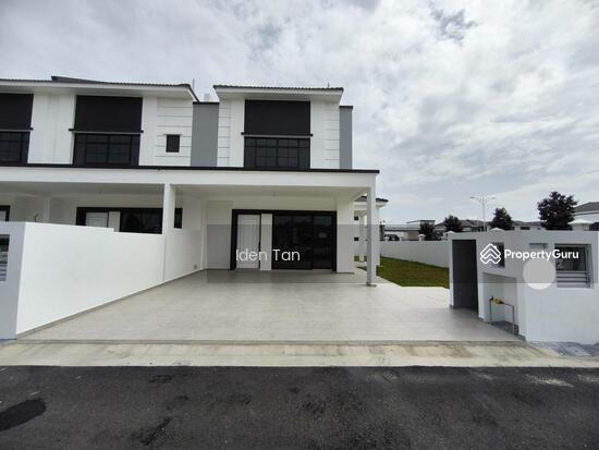 The Borough @ Eco Botanic 2 Thes Boroughs @ Ecos Botanics 2, Horizon ...