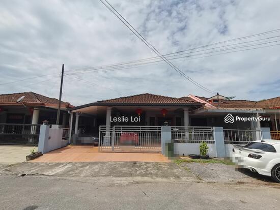 17th Mile, Siburan, Kuching, Sarawak, 5 Bedrooms, 1500 sqft, Semi ...