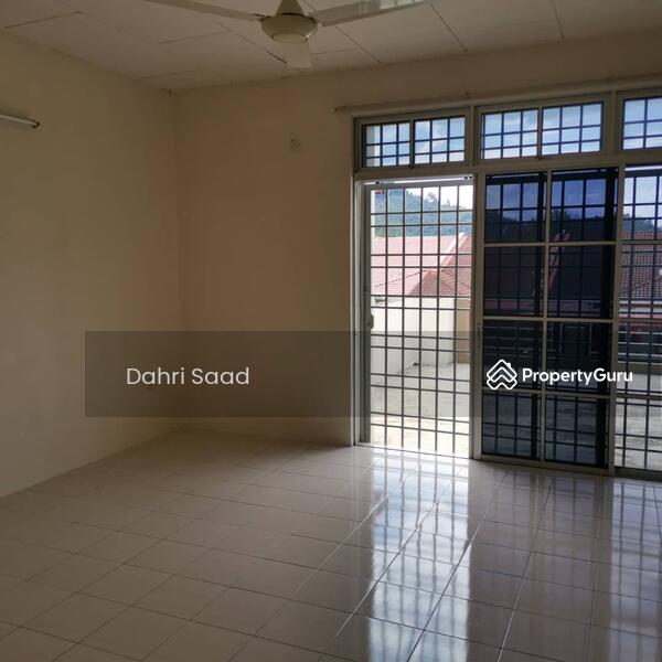 Rumah Double Storey Hot Area Lokasi Strategik Untuk Dilepaskan, Lembah ...