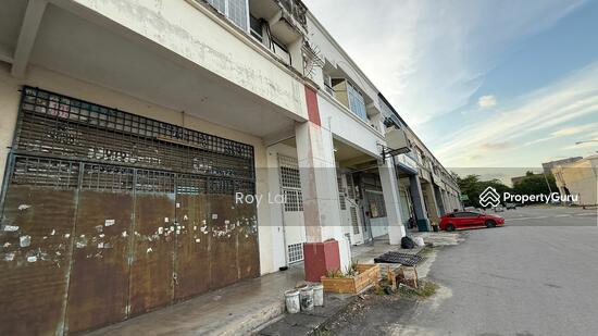 Terrace factory at Taman Perindustrian Balakong Jaya, jalan balakong 5 ...