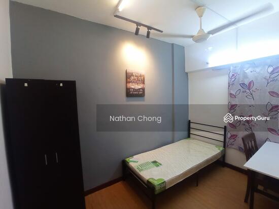 Condominium for Rent at Vista Komanwel B - Nathan Chong