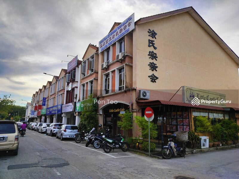 2 Units Connecting Shop/Office Lot, Dynaview Business Centre, Batu ...