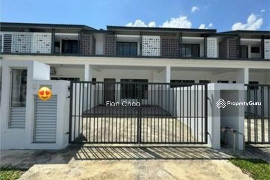 Austin Crest Austin Crest Austins Crests, Taman Mount Austin, Tebrau ...