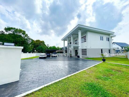 Bungalow for Sale in Bandar Sri Sendayan (Negeri Sembilan) - Joey Heng