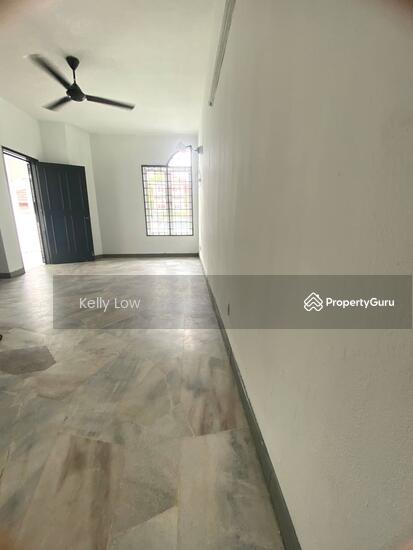 USJ 6, Jalan USJ 6/1, Subang Jaya, Selangor, 4 Bedrooms, 1300 sqft, 2-storey Terraced House For ...