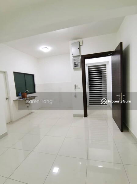 8 Kinrara, 8 Kinrara Jalan BK 5a/1, Bandar Kinrara, Selangor, 3 ...