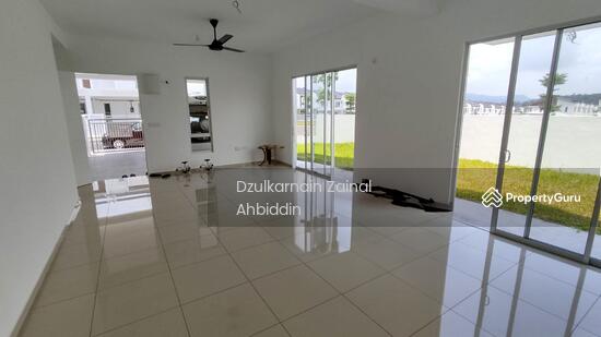 Corner Lot Double Storey Terrace Tiara Sendayan Presint 5, Taman Tiara ...