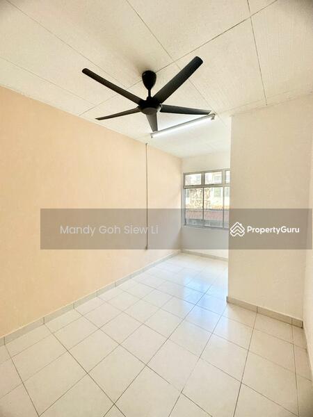 Plentong Baru 2.5 Storey Terrence House Nearby Permas Jaya, Plentong ...
