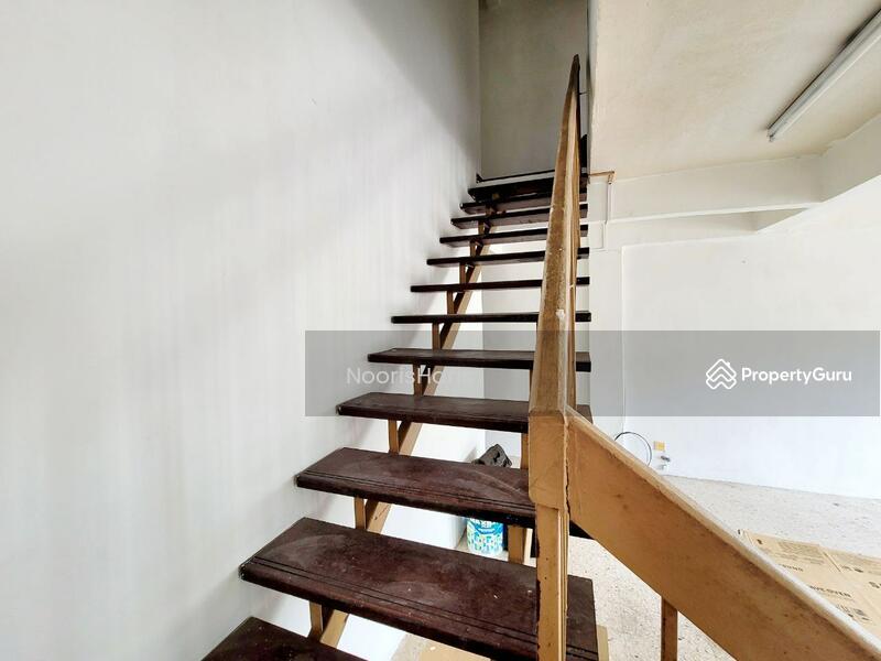 Bunga Raya, Jalan Pandan Indah 4/14c, Pandan Indah, Ampang, Selangor, 3 ...