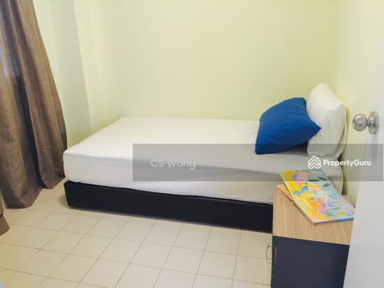 Usj2, Usj 2, Subang Jaya, Selangor, 4 Bedrooms, 2000 sqft, 2-storey ...